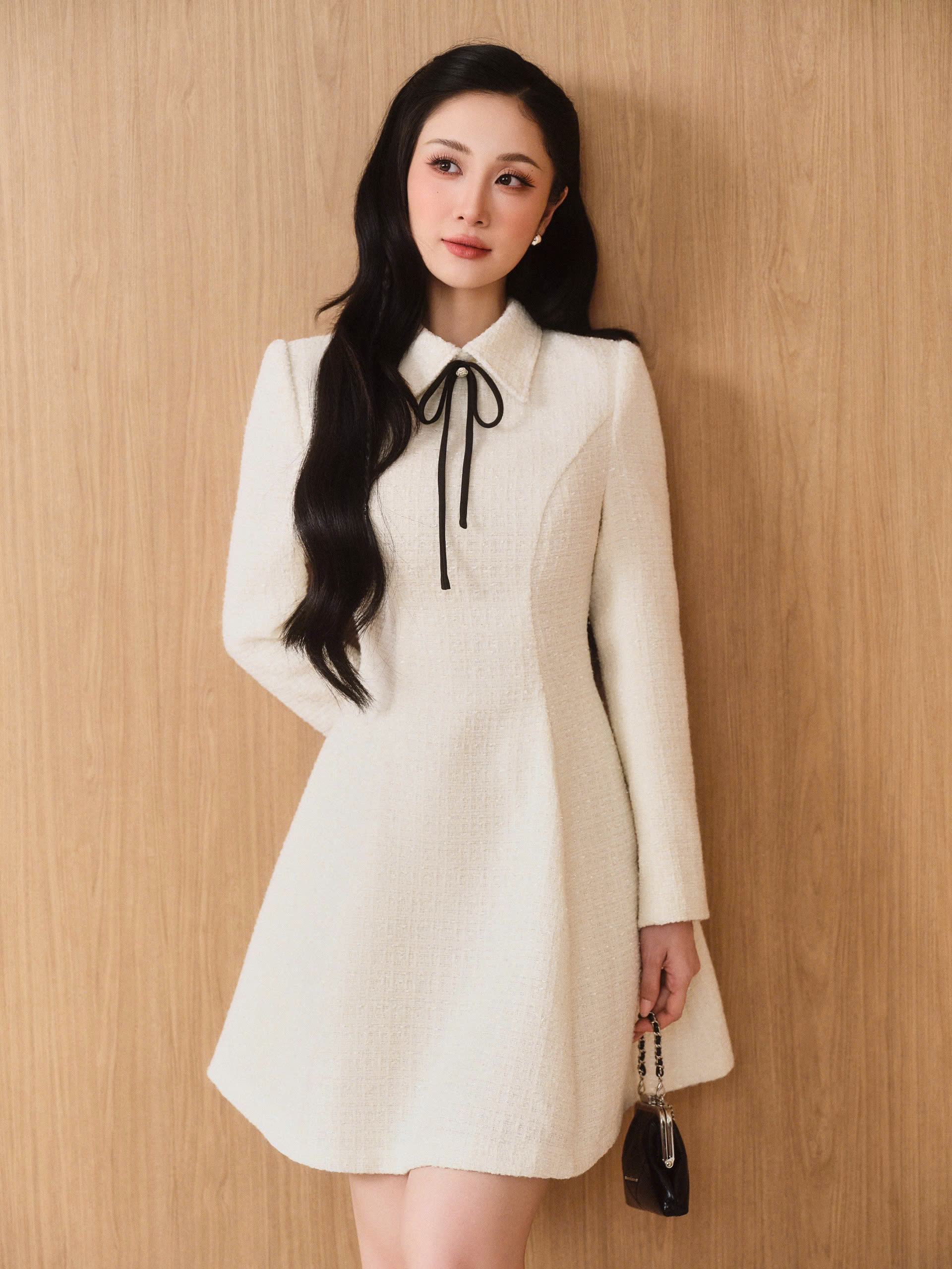 (Winter Chapter 2) Váy xoè dạ tweed bổ mảnh phối dây nơ đen, form basic ...