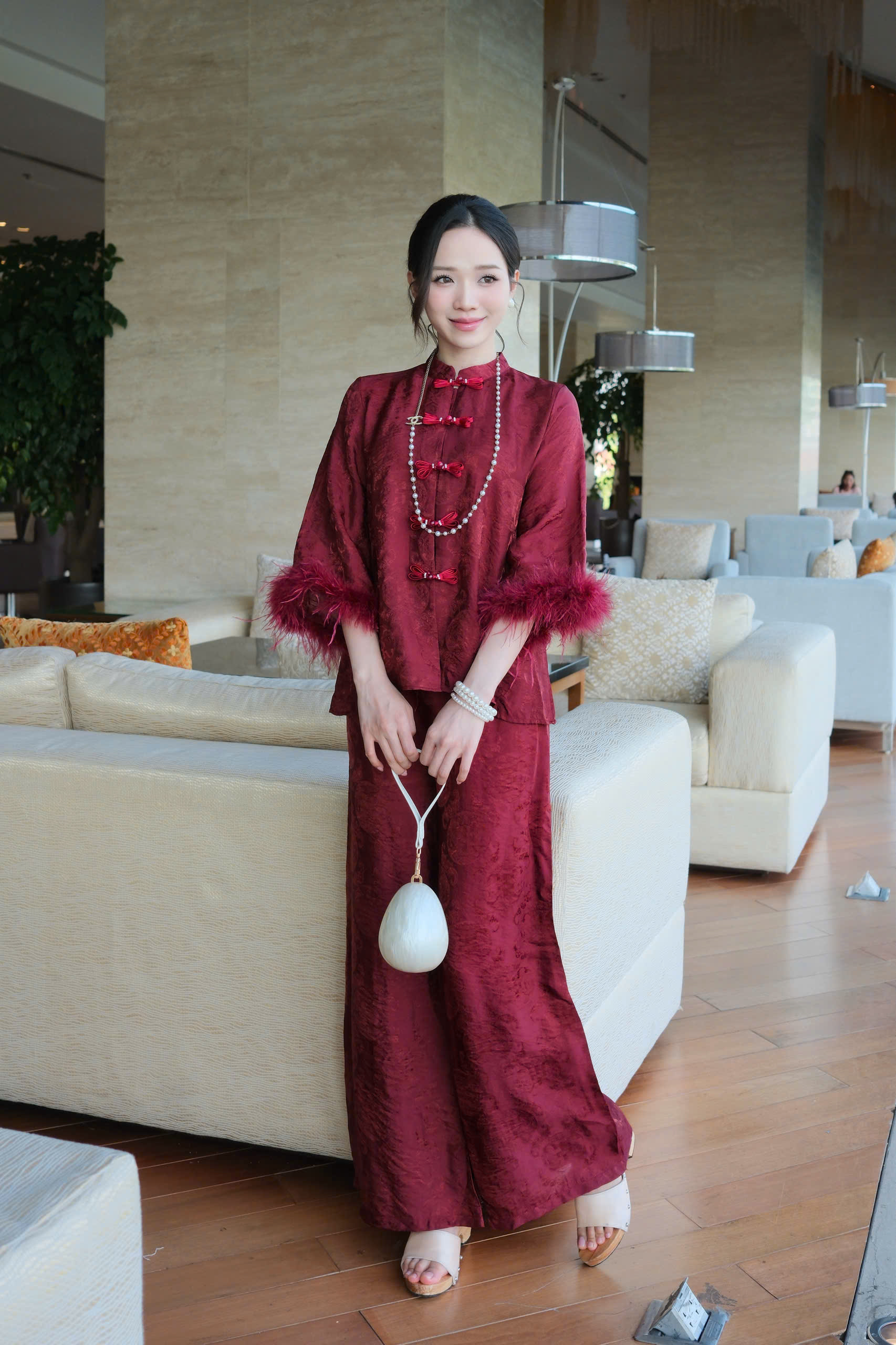 Pháp Phục Tuệ Tâm Bộ pháp phục cách tân tay phối lông vũ | Shopee Việt Nam