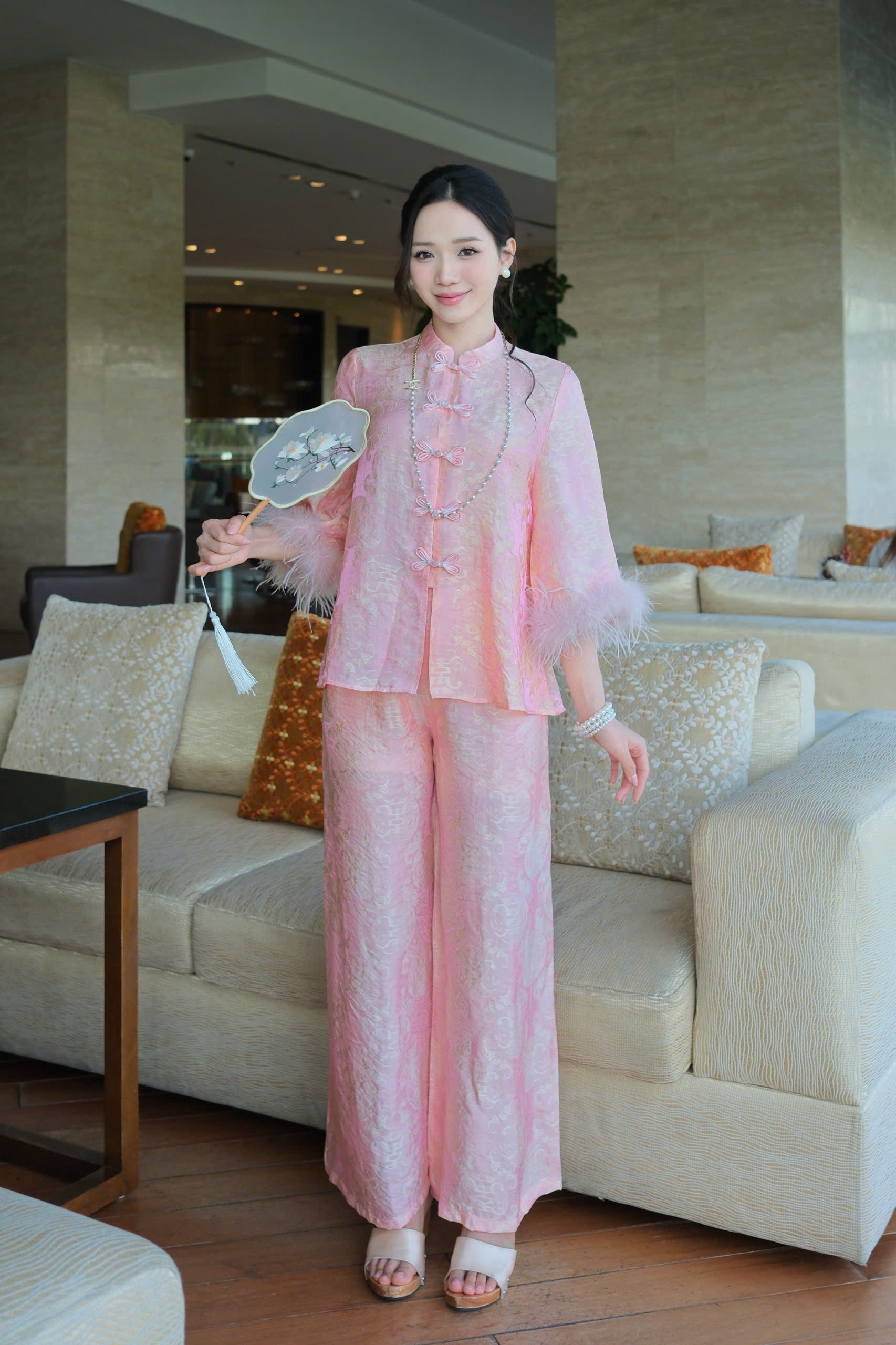 Pháp Phục Tuệ Tâm Bộ pháp phục cách tân tay phối lông vũ | Shopee Việt Nam