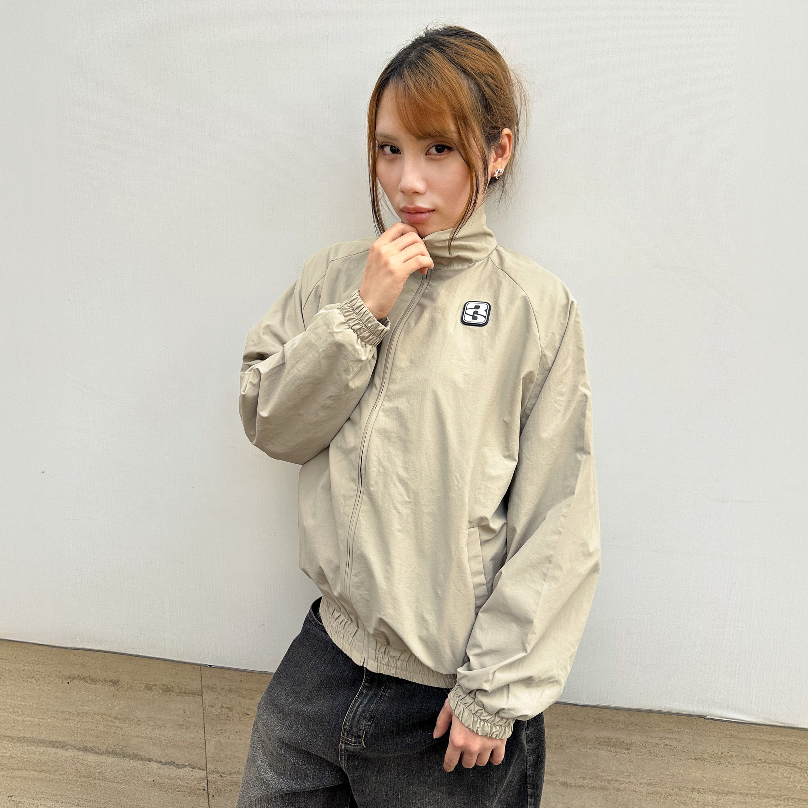 Áo Khoác Dù ROSS STUDIO Be 2 Lớp Nylon Logo Cao Su RS - RS PROJECT R IC ...