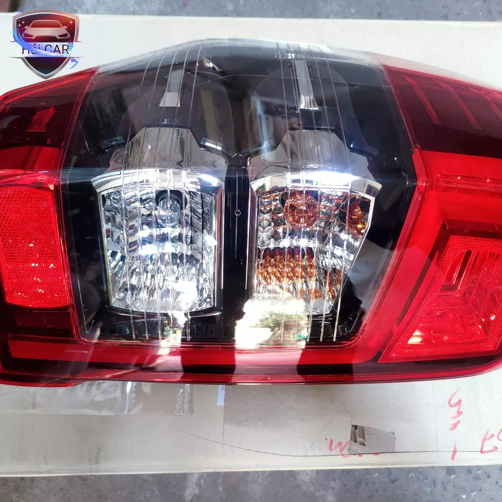 Đèn hậu LED Mitsubishi Triton chính hãng 2019-2022 8330B214, 8330B213 ...