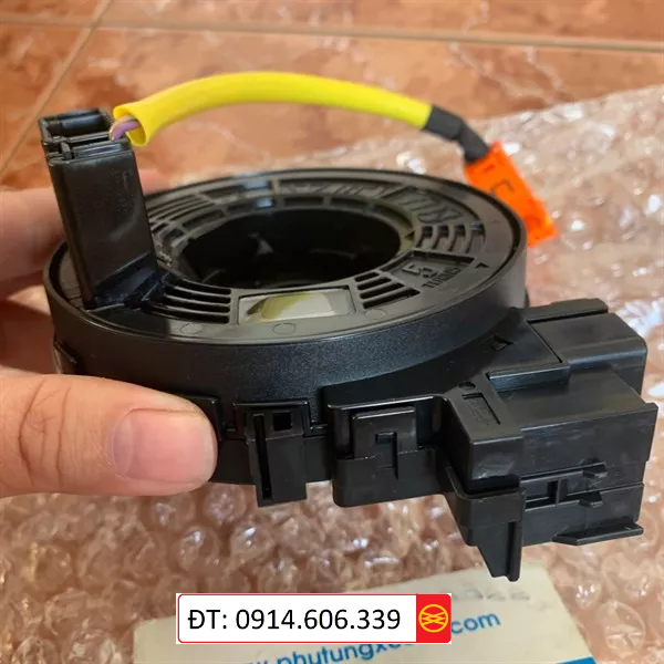 Cuộn cáp còi Fortuner , Innova #Toyota 84306-0K100 (Cái) | Shopee Việt Nam
