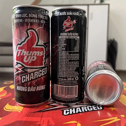 Nước Giải Khát Thums Up Charged Hương Dâu Rừng 320ml - Coca Cola Mới ...