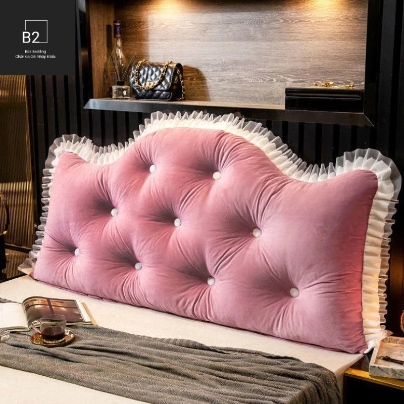 Gối tựa đầu giường đính khuy hình vương miện, gối tựa decor đầu giường ...