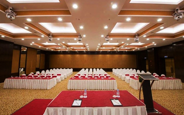 Almaz Convention Center - Trung Tâm Hội Nghị, Tiệc Cưới ở Quận Long ...