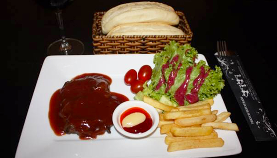 Beefsteak Titi - Lê Văn Sỹ ở Quận Tân Bình, TP. HCM | Foody.vn