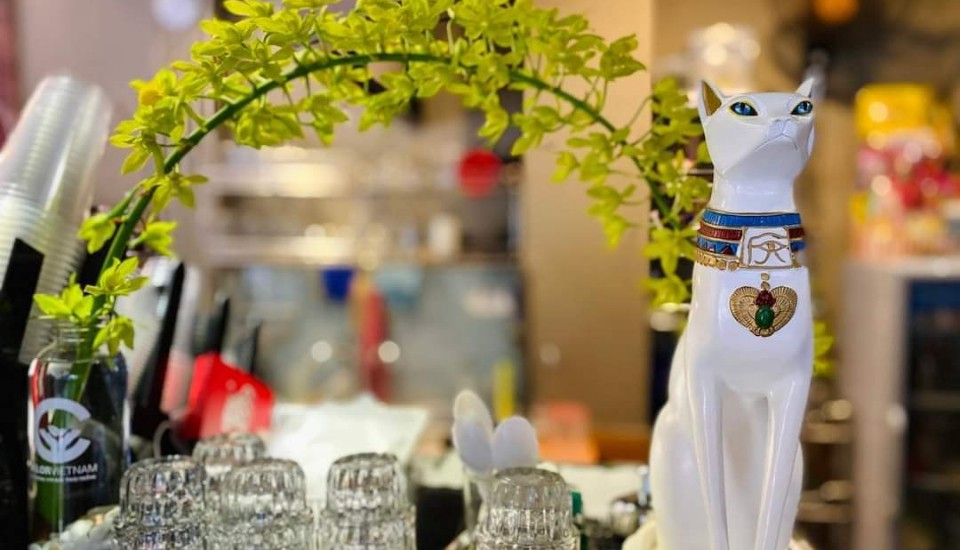 NAVY Coffee & Tea - Quán Coffee - Bạch Đằng ở Quận Tân Bình, TP. HCM ...