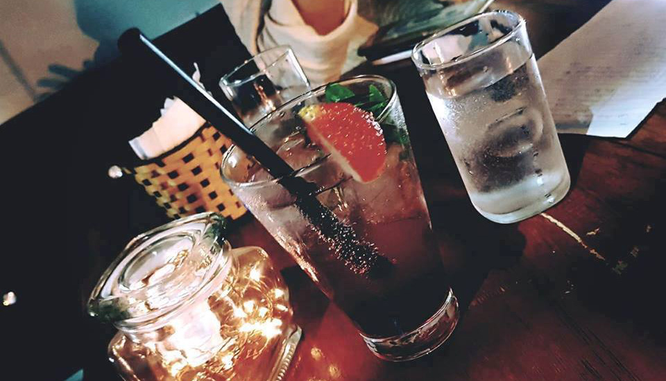 Checker - Tea & Coffee ở Quận Đống Đa, Hà Nội | Foody.vn