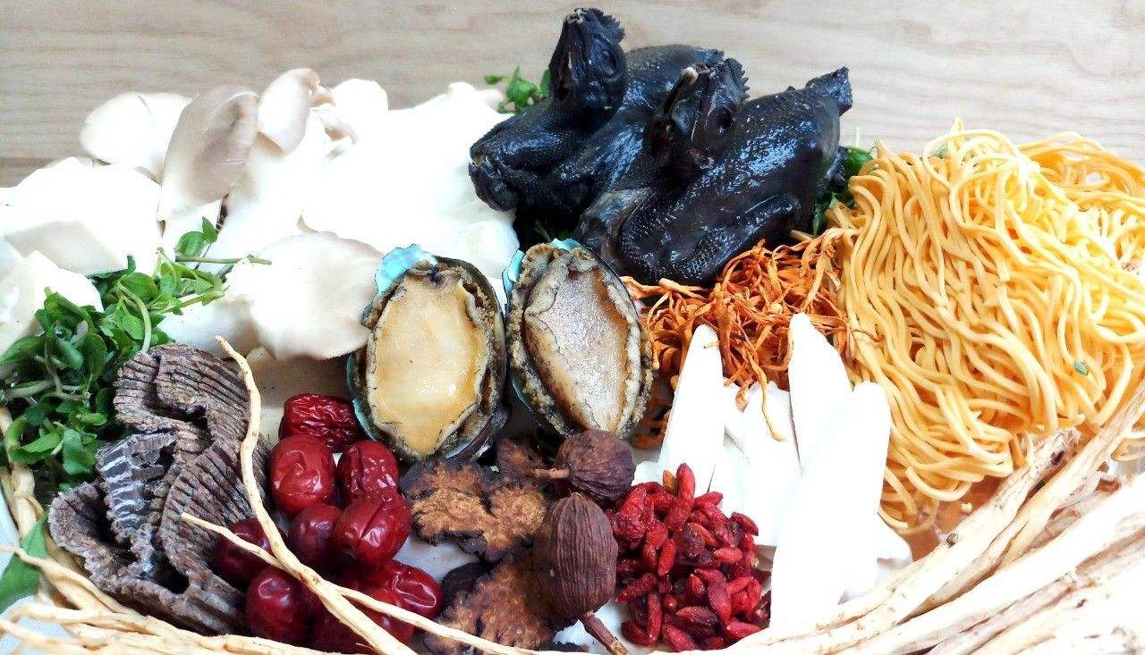 Ying Kitchen - Gà Ác Bào Ngư Tiềm Sâm Thượng Hạng ở Quận 7, TP. HCM ...