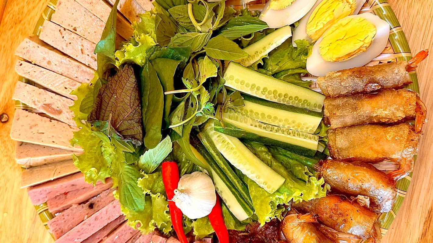 QUỲNH PINK - Bánh Cuốn Tây Sơn & Bánh Mì Bình Định ở Quận Gò Vấp, TP ...