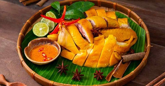 QQ Food - Gà Ủ Muối Hoa Tiêu & Đồ Ăn Nhanh Kèm Đồ Uống ở Quận Long Biên, Hà Nội | Foody.vn