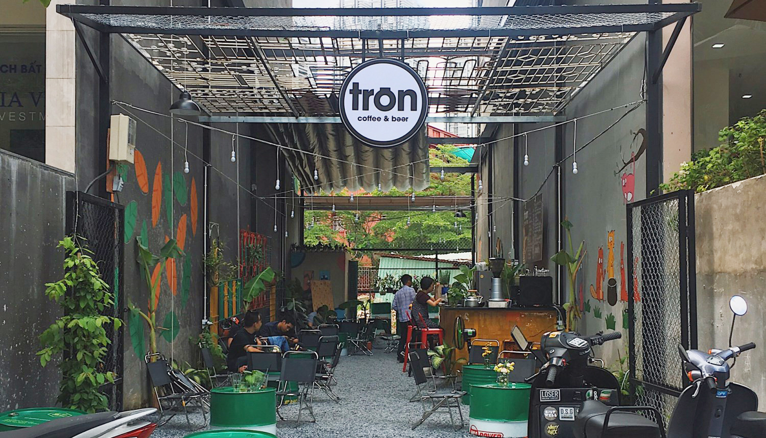 Tròn - Coffee & Beer ở Quận 7, TP. HCM | Foody.vn