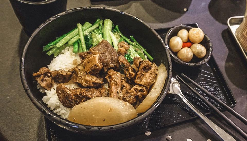The Weekend Saigon - Ẩm Thực Gia Đình ở Quận 7, TP. HCM | Foody.vn