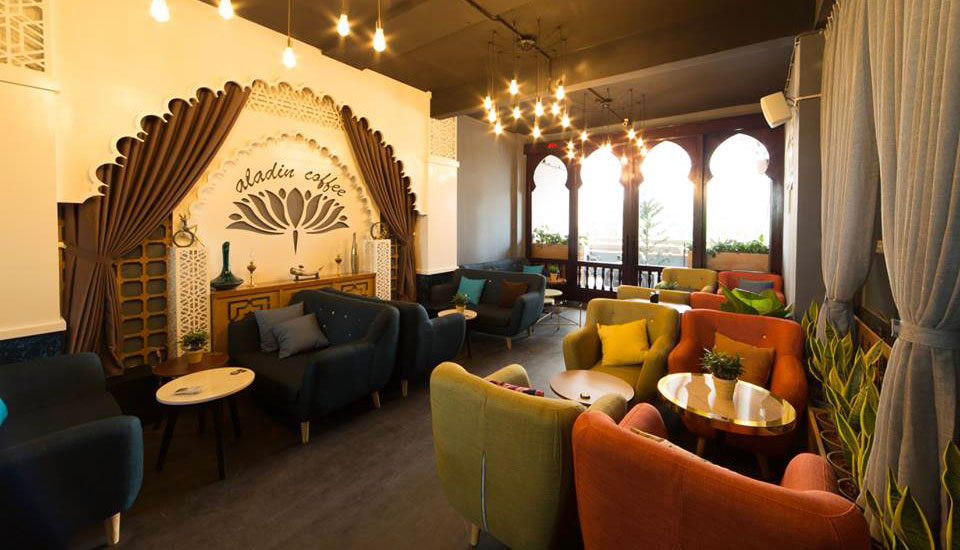 Aladdin Coffee Shop - Panorama ở Quận 7, TP. HCM | Foody.vn