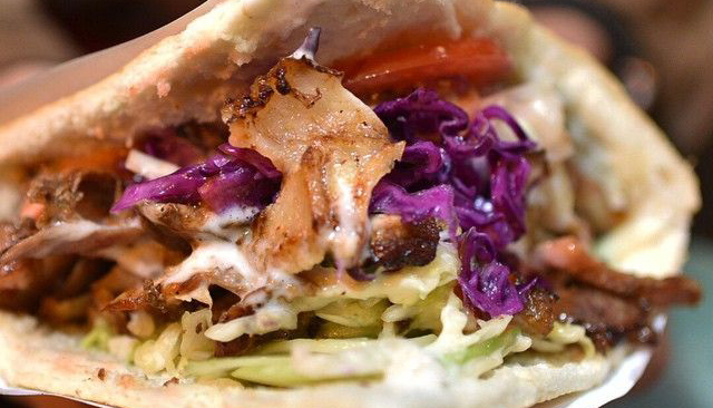 Roza Kebab & Coffee ở Quận 1, TP. HCM | Foody.vn