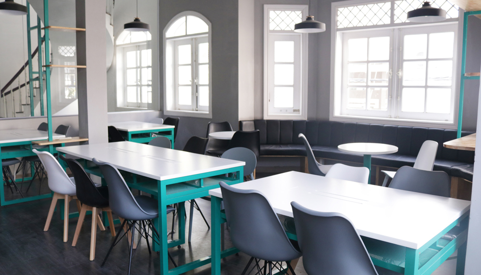 Geek Hub - Workspace & Cafeteria - Huỳnh Văn Bánh ở Quận Phú Nhuận, TP ...