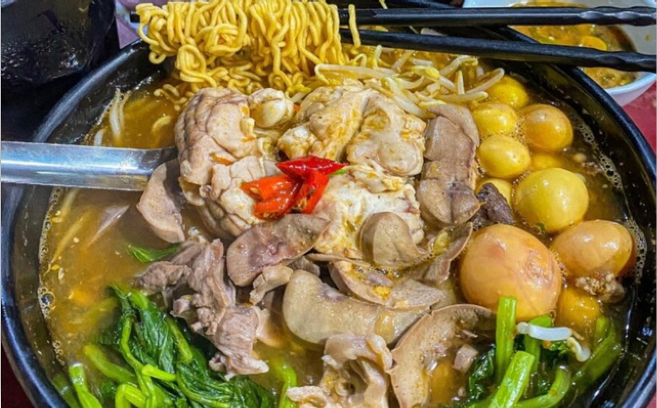 Mì Tim Cật Chua Cay & Cháo - Quán Quân - Đường Láng ở Quận Đống Đa, Hà ...