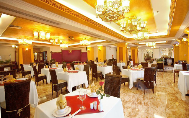 Cyclo Cafe - Majestic Hotel - Sang Trọng & Lịch Lãm ở Quận 1, TP. HCM ...