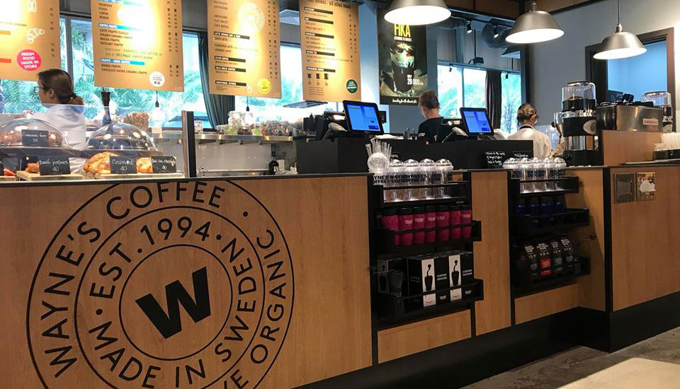 Wayne's Coffee ở Quận 10, TP. HCM | Menu Thực đơn & Giá cả | Wayne's ...