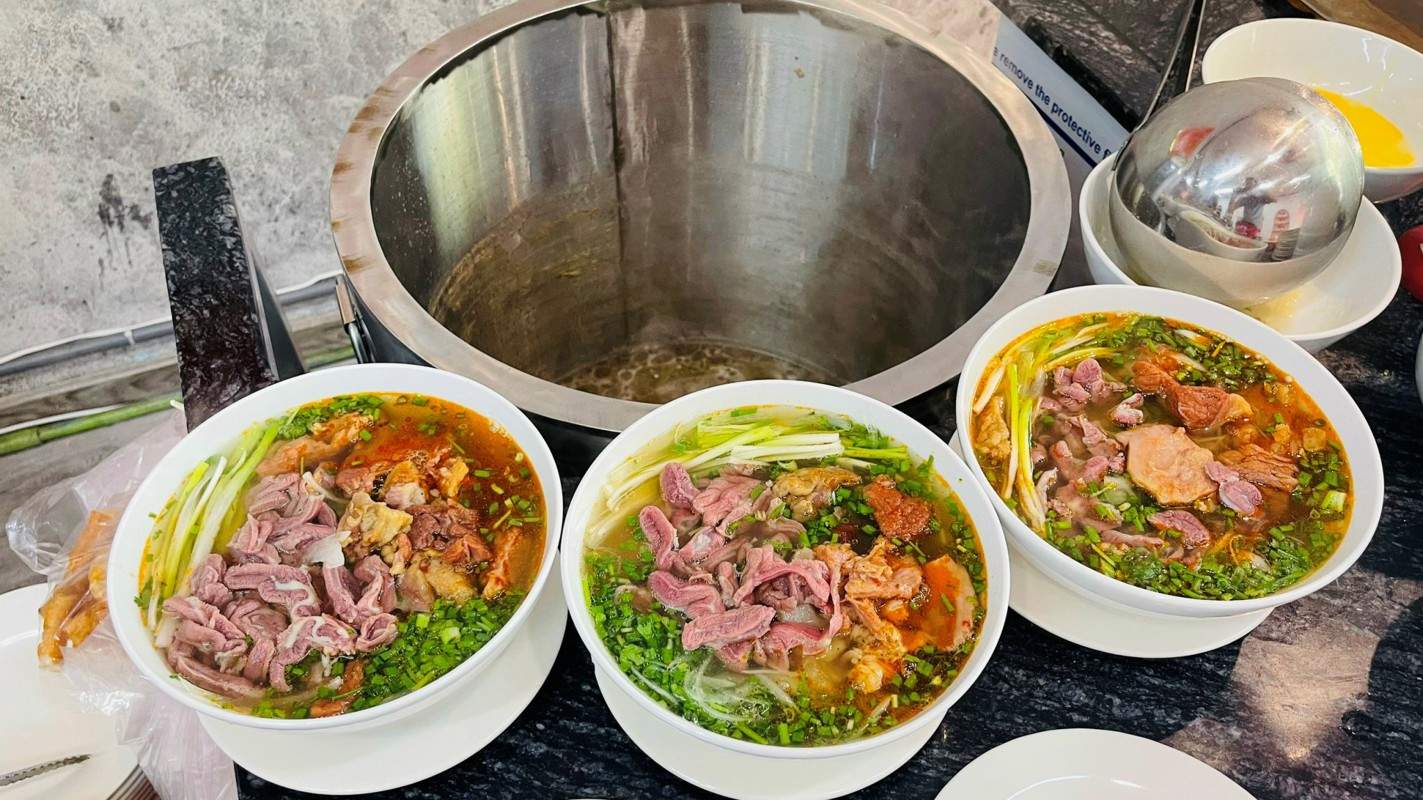 Phở Bò Lý Quốc Sư - Trưng Trắc ở Tp. Vũng Tàu, Vũng Tàu | Video | Foody.vn