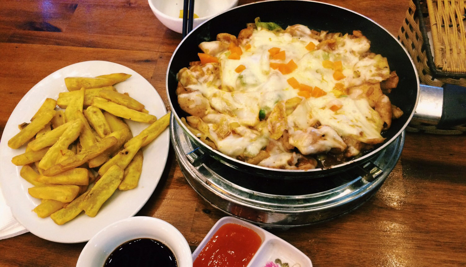 Gaga Chicken - Gà Hàn Quốc Các Món ở Quận Cầu Giấy, Hà Nội | Foody.vn