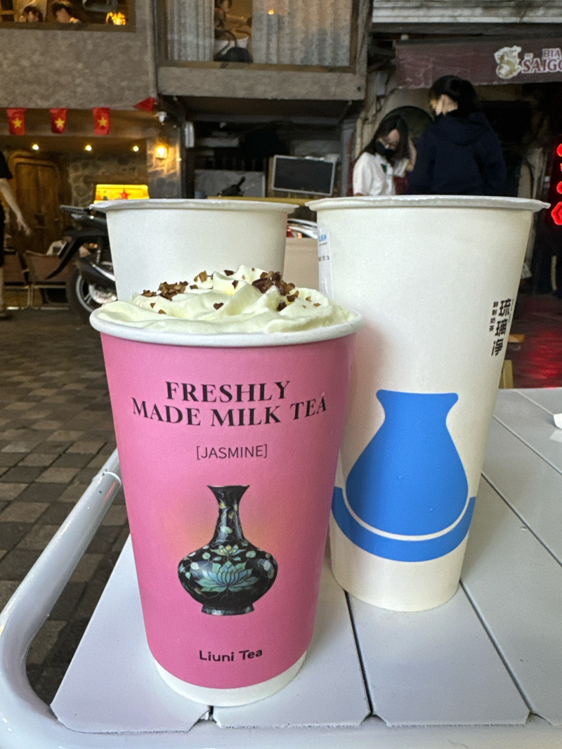 Liuni Tea Trà Sữa Tươi - 7 Phan Bội Châu ở Quận Hoàn Kiếm, Hà Nội ...