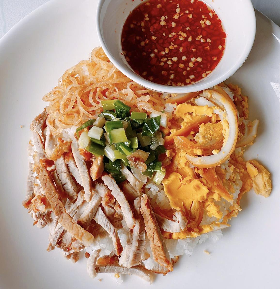 7 Núi - Cơm Tấm Bì, Bún Bì Chả Giò & Bánh Mì Bì - Ung Văn Khiêm ở Quận ...
