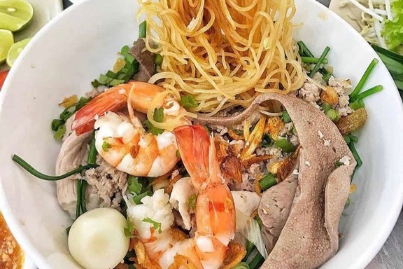 Hủ Tiếu Nam Vang - Bò Kho 3 Anh Em ở Quận 8, TP. HCM | Album không gian ...