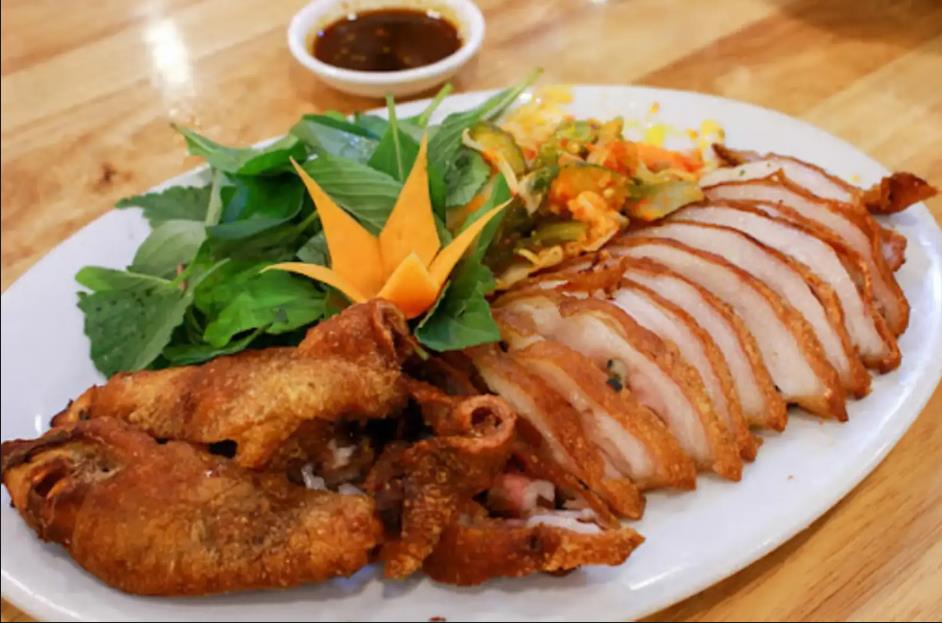 Giò Heo Chiên Giòn Hoàng ở Quận Gò Vấp, TP. HCM | Video | Foody.vn