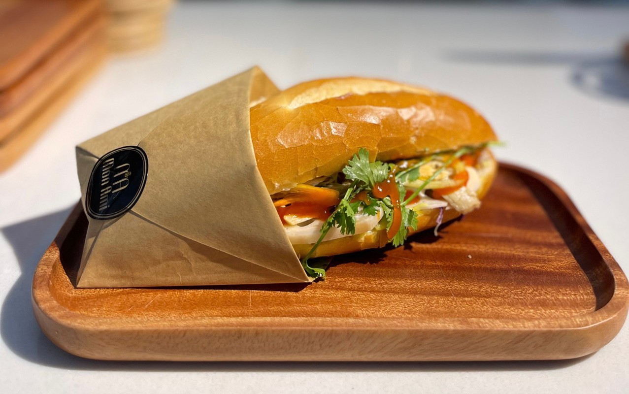 Mon Ami Cafe - Tiramisu Coffee & Croissant ở Quận 1, TP. HCM | Foody.vn