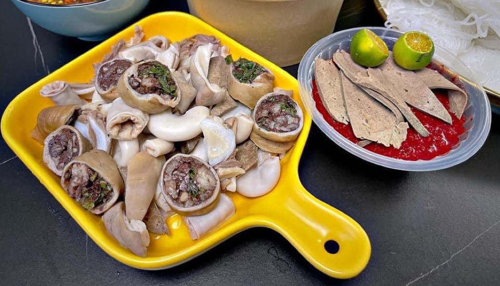 Cháo Lòng Gia Truyền Chai En - Đội Cấn ở Quận Ba Đình, Hà Nội | Foody.vn