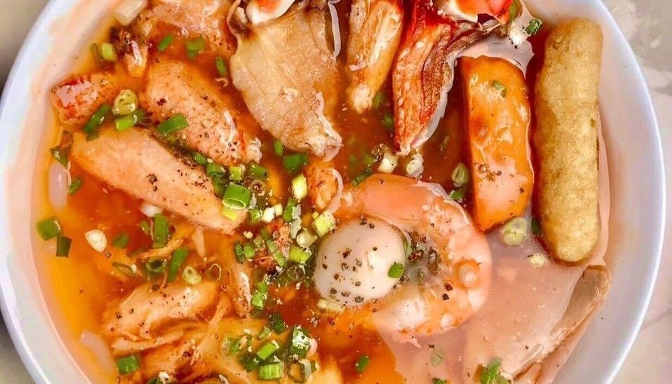 Bánh Canh Cua Minh Ý ở Quận 8, TP. HCM | Video | Foody.vn