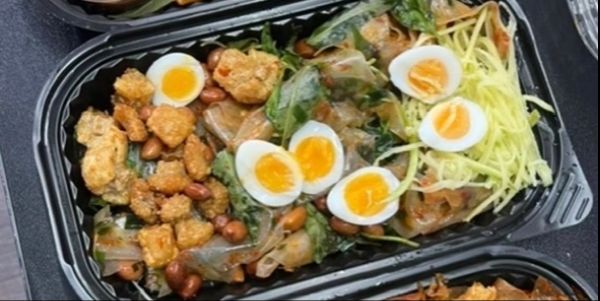 Bánh Tráng Trộn Min Béo - Kênh Tân Hóa ở Quận Tân Phú, TP. HCM | Foody.vn